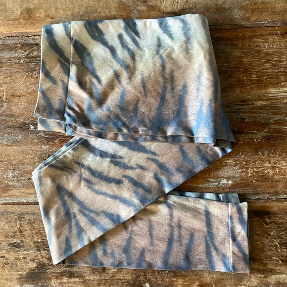 Pants & Jumpsuits | Tiger Print Leggins | Poshmark